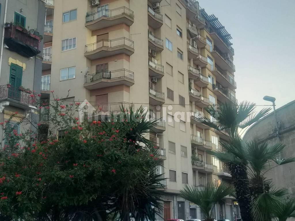 Vendita Appartamento Taranto. Trilocale in via Colonnello Giovanni ...