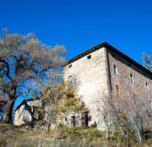 Vendita Rustico in Cisola Castel di Casio. Da ristrutturare, posto auto ...
