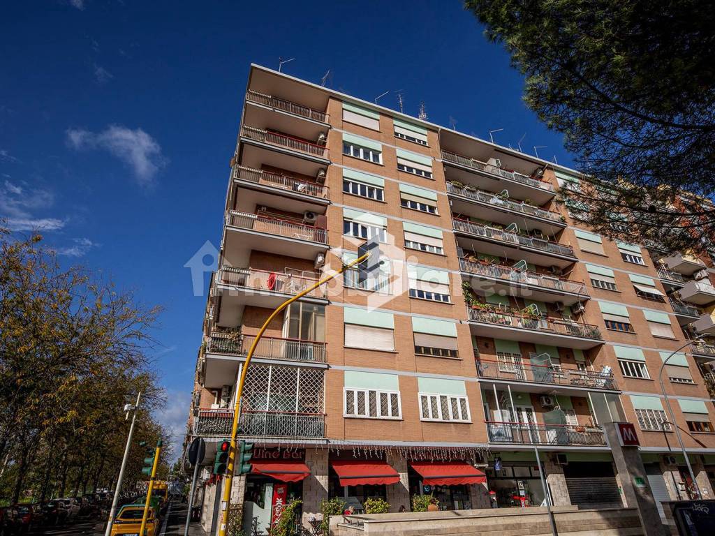 Magazzino - Deposito via Teano, Roma, Rif. 115449965 - Immobiliare.it