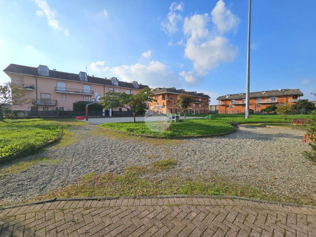 Vendita Appartamento Rondissone. Quadrilocale in via Carpi. Ottimo ...