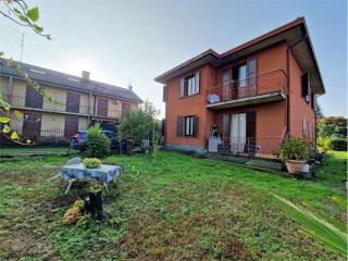 Case in vendita Buguggiate - Immobiliare.it