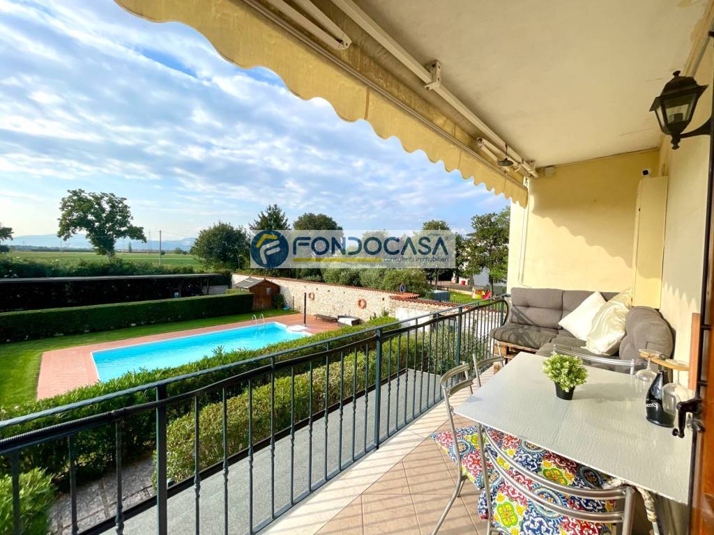 Vendita Appartamento Lonato del Garda. Trilocale in via Asola 11. Ottimo stato, primo piano ...