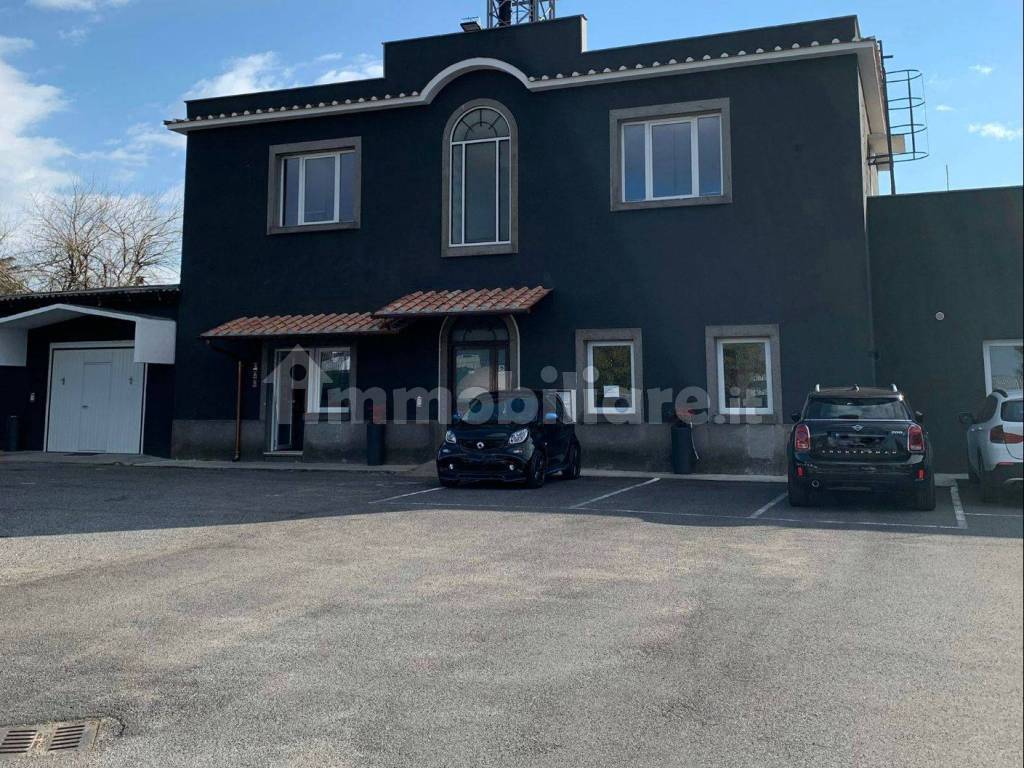 Office via Roccagiovine 245, Rome, Ref. 115562773 - Immobiliare.it