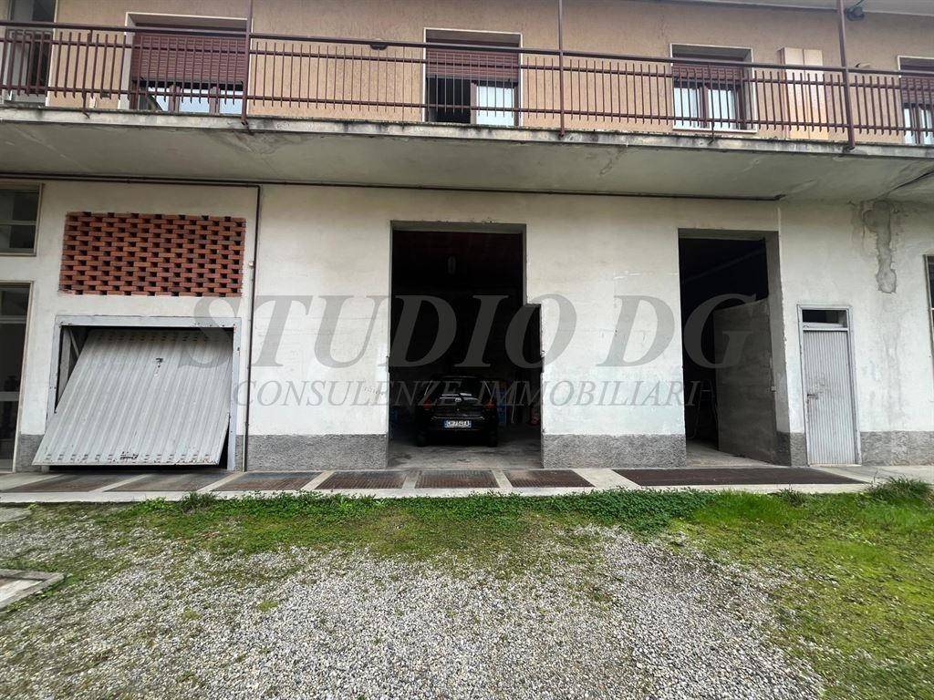 Vendita Rustico in corso Roma Cesano Maderno. Da ristrutturare, 60 m² ...