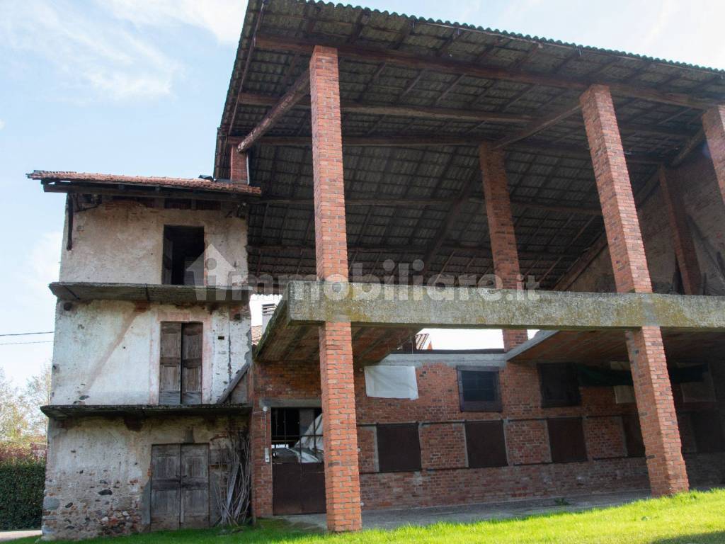 Vendita Rustico in via Paolo Alleva 5E Fontaneto d'Agogna. Da ...