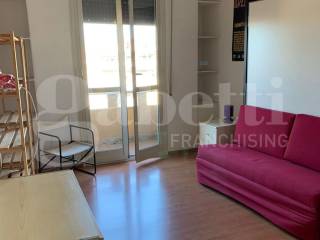 Case in vendita in Via Taranto, Roma - Immobiliare.it