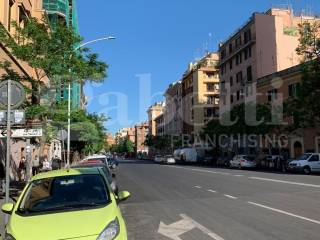 Case in vendita in Via Taranto, Roma - Immobiliare.it