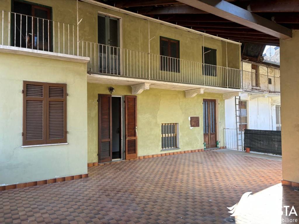 Vendita Appartamento Cameri. Trilocale in via Giacomo Matteotti 34. Da ...