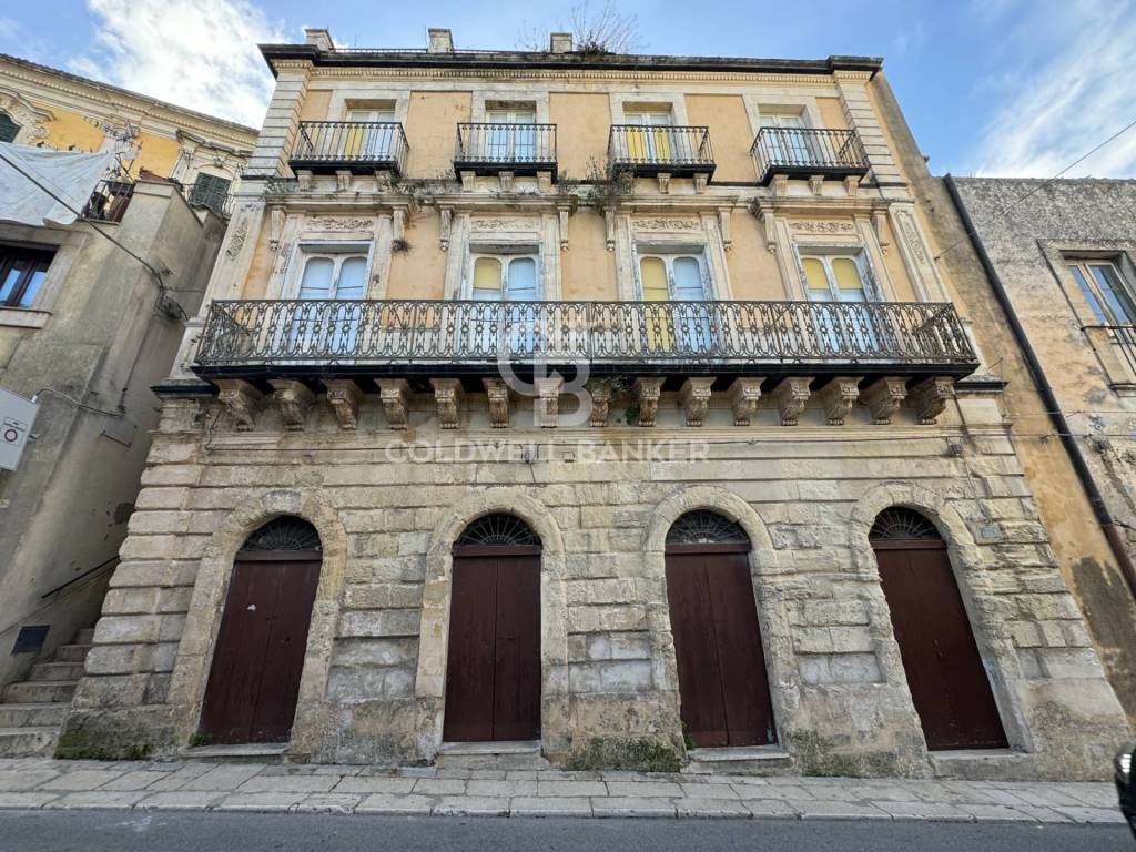 Palazzo - Edificio via del mercato 226, Ragusa, Rif. 115692127 ...
