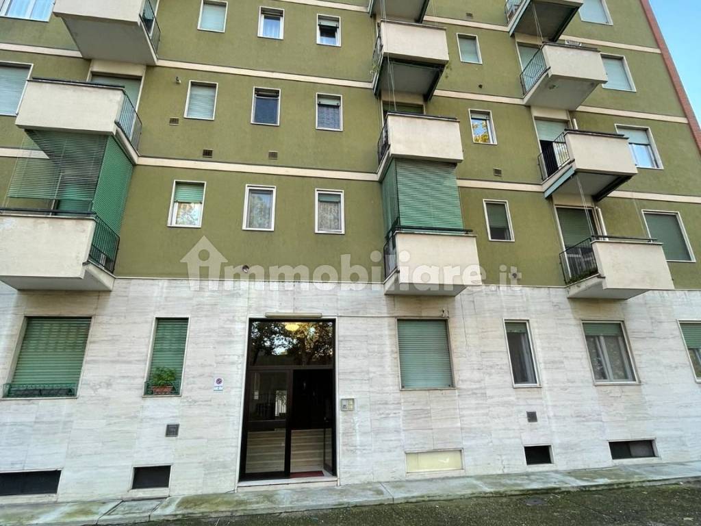 Vendita Appartamento Milano. Bilocale in via Val Cannobina 9. Piano ...