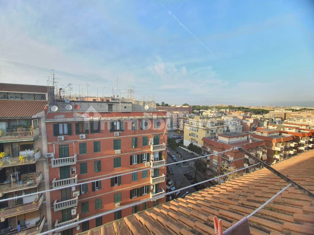 Vendita Appartamento Roma. Bilocale in via Rocca Priora. Buono stato ...