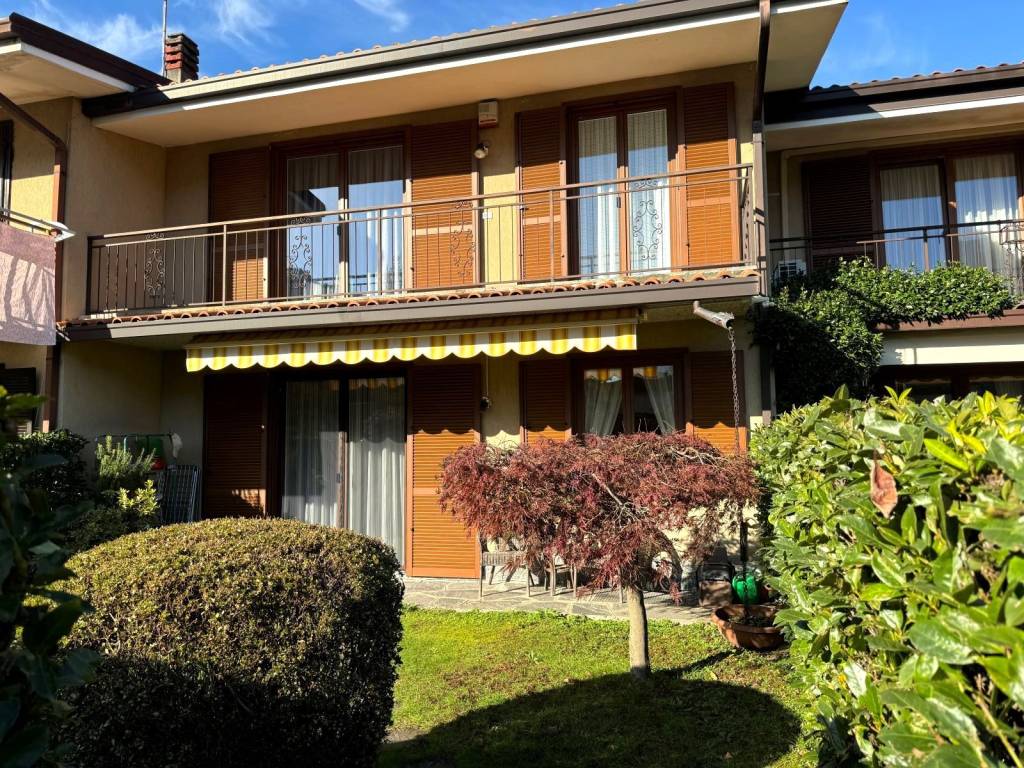 Vendita Villa a schiera in via Pietro Pedolazzi Gravellona Toce. Ottimo ...