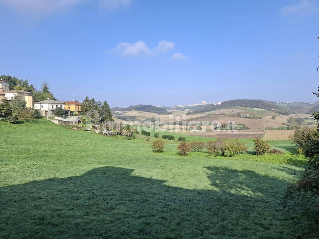 Vendita Villa bifamiliare in Strada Collina Ronzone 5 Casale Monferrato ...