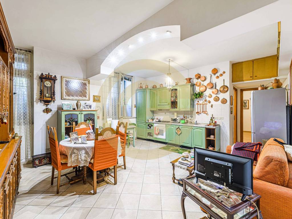 Sale Apartment Rome. 2-room flat in piazzale Clodio. Good condition ...