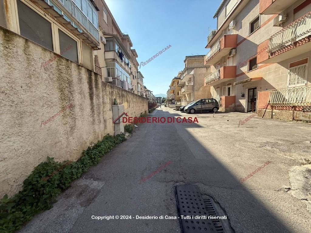 Vendita Appartamento Palermo. Trilocale in via Mario Trapassi 20. Buono ...