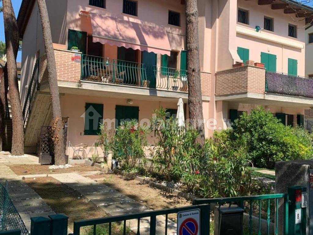 Vendita Appartamento in villa in viale dei Tamerici Ravenna. Ottimo stato, posto auto, con ...
