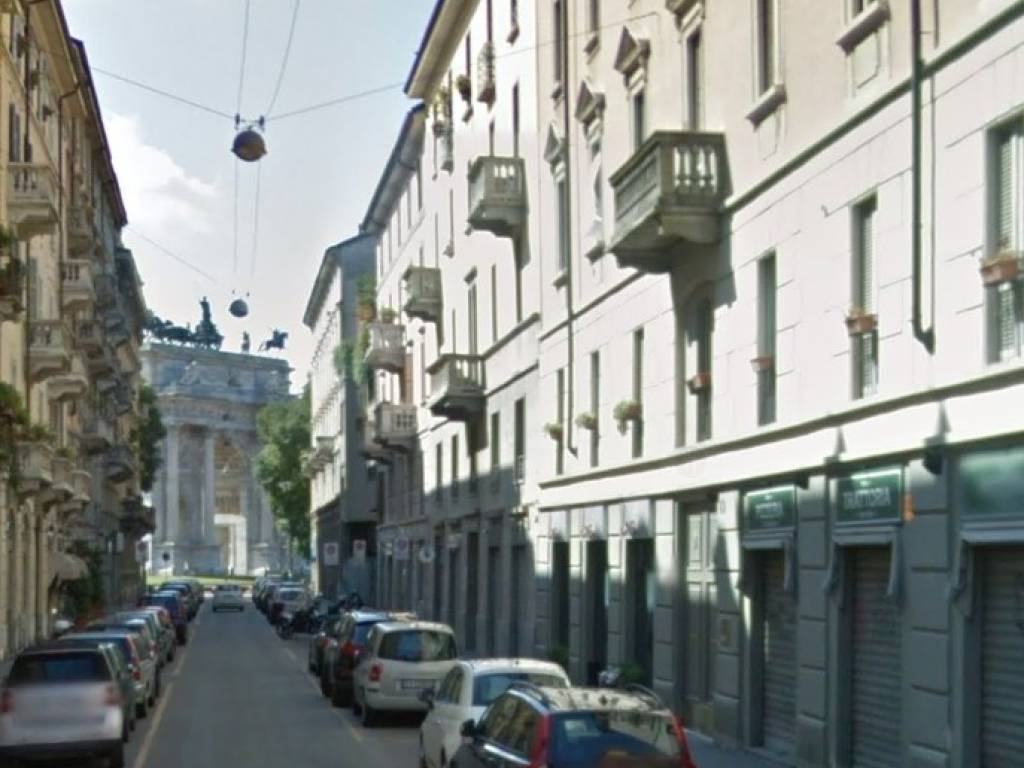 Affitto Appartamento Milano. Trilocale in via Domenico Cirillo. Ottimo ...