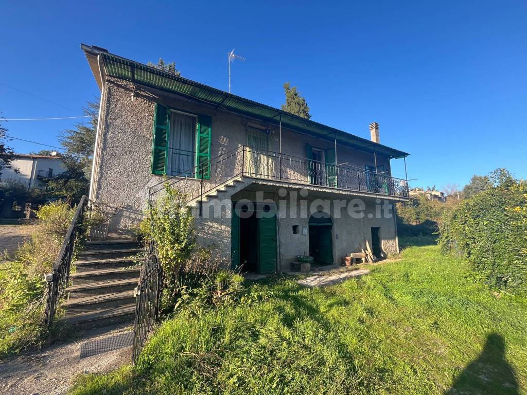 Vendita Villa unifamiliare in Località Le Raille Vasanello. Buono stato ...