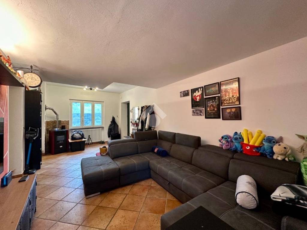 Vendita Terratetto unifamiliare in via Emilio Parodi 27 Quiliano. Buono ...