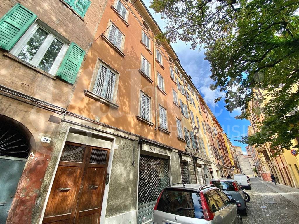 Palazzo - Edificio via corso adriano, Modena, Rif. 116100821 ...