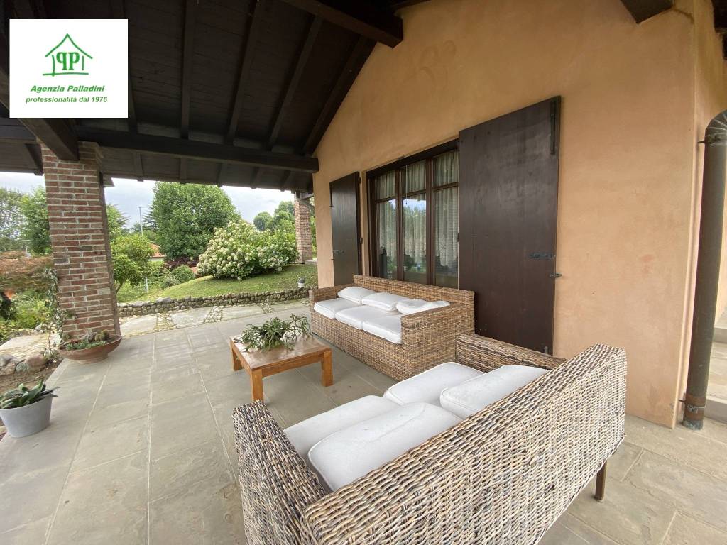 Rent Single family villa Galliate Lombardo. Excellent condition ...