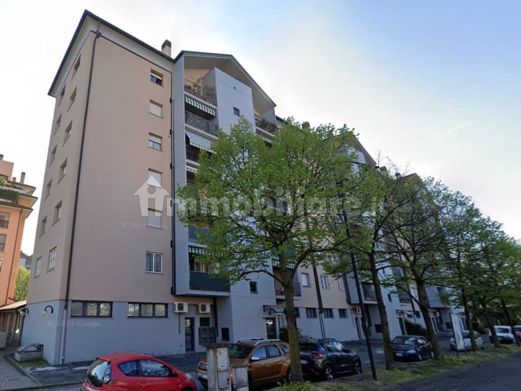 Vendita Appartamento Segrate. Quadrilocale in via Carlo Alberto ...