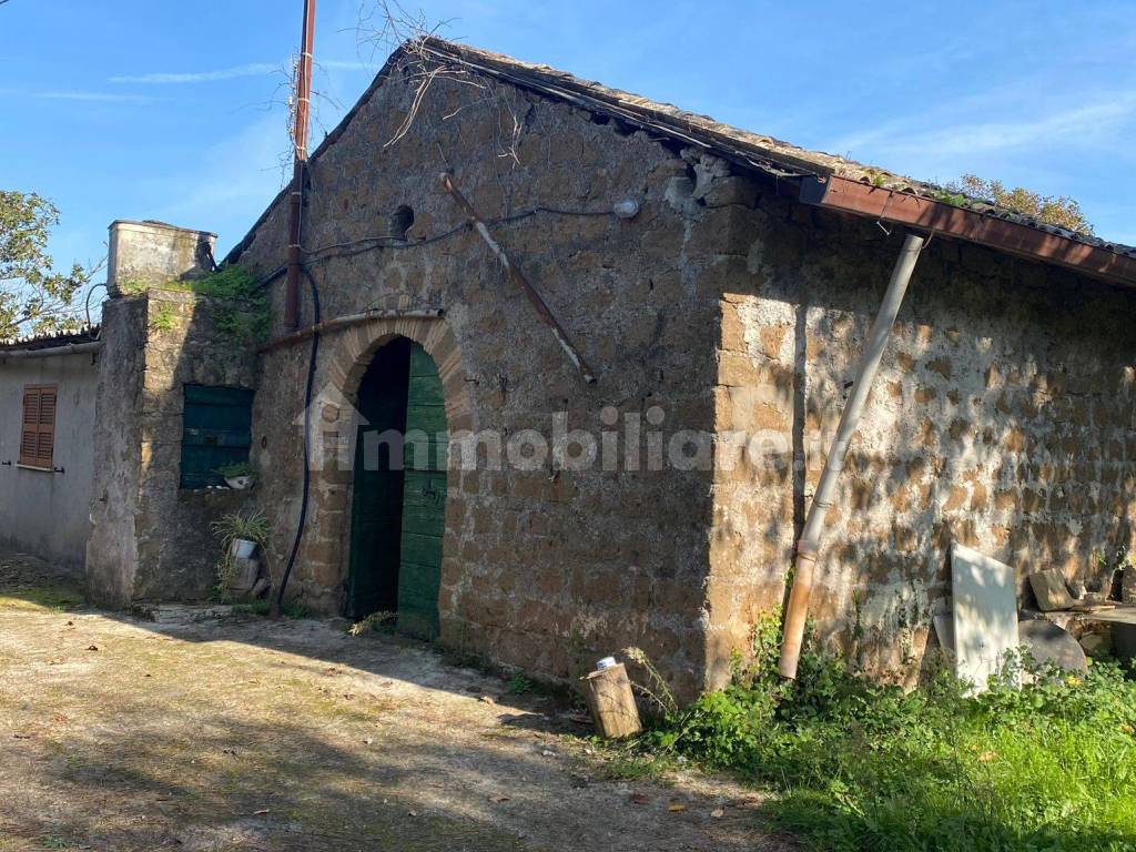 Vendita Rustico in via Colle Giacinto Zagarolo. Da ristrutturare, posto ...