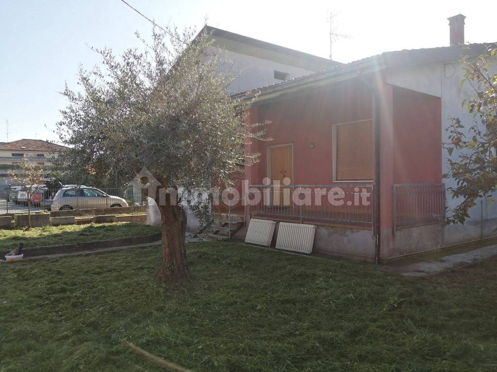 Vendita Villa unifamiliare in via Francesca 13 Coccaglio. Da ...