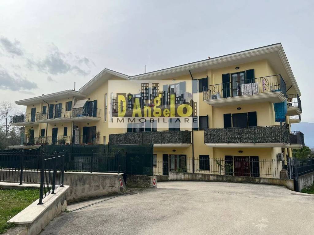 Vendita Appartamento in via Roma. Castel di Lama. Buono stato, primo ...