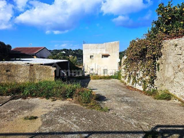 Vendita Rustico in Strada Provinciale Castanea delle Furie Messina. 91 ...