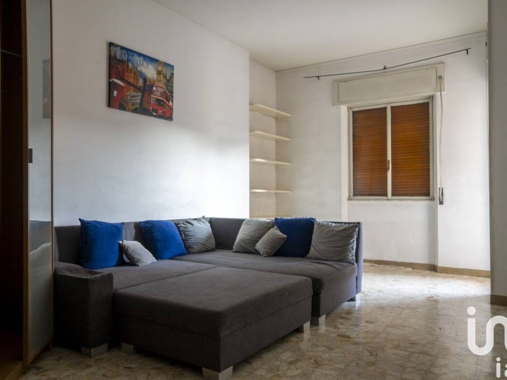 Vendita Appartamento Verona. Trilocale in via don carlo steeb 7. Buono ...