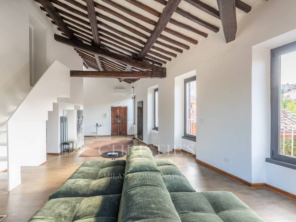 Vendita Appartamento in via Della Scala. Roma. Ottimo stato, terzo ...