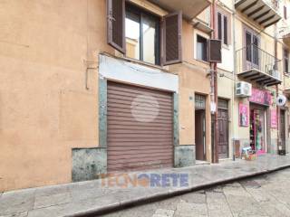 Offices for rent in area Alto Belice Corleonese - Palermo - Immobiliare.it