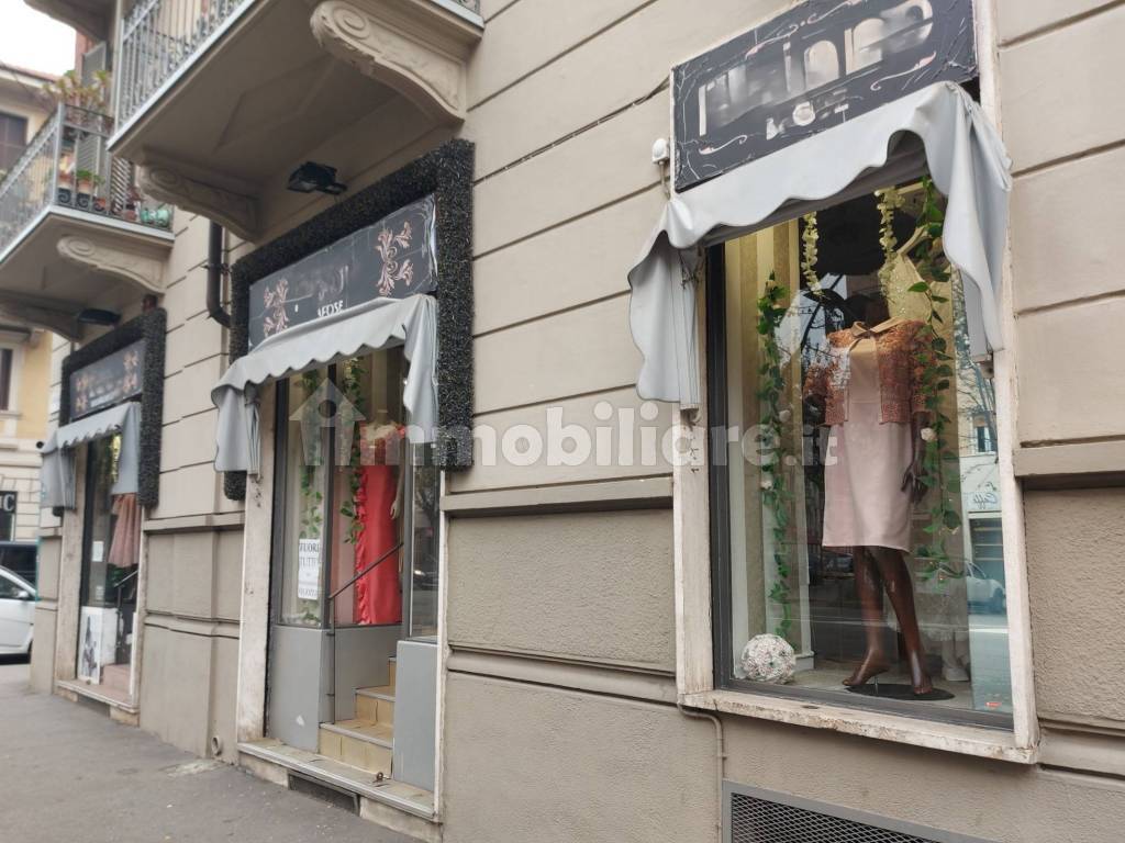Locale commerciale via Borgaro 64H, Torino, Rif. 116304551 - Immobiliare.it