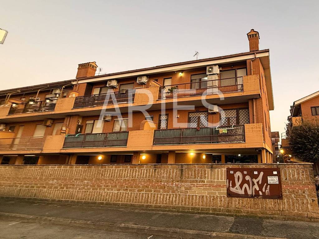 Vendita Appartamento Fiumicino. Trilocale in via Amico Bignami 93 ...