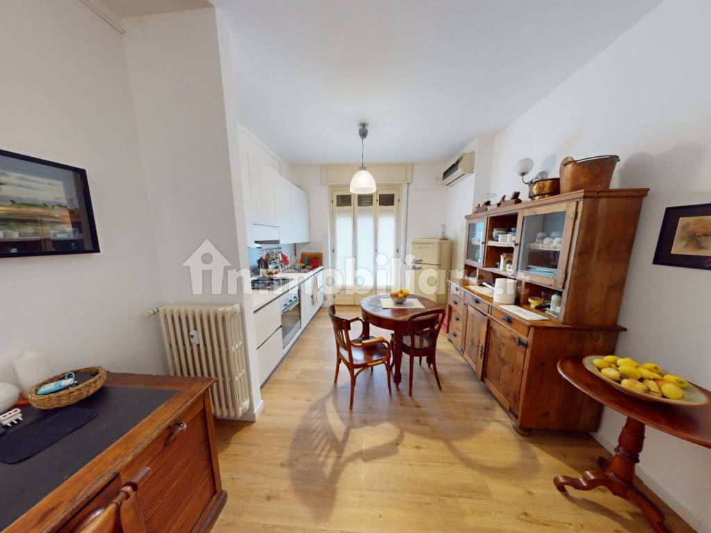 Vendita Appartamento Milano. Trilocale in via Maffeo Bagarotti. Buono ...