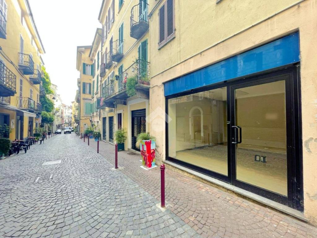 Ufficio - Studio via Arduino 65, Ivrea, Rif. 116342537 - Immobiliare.it