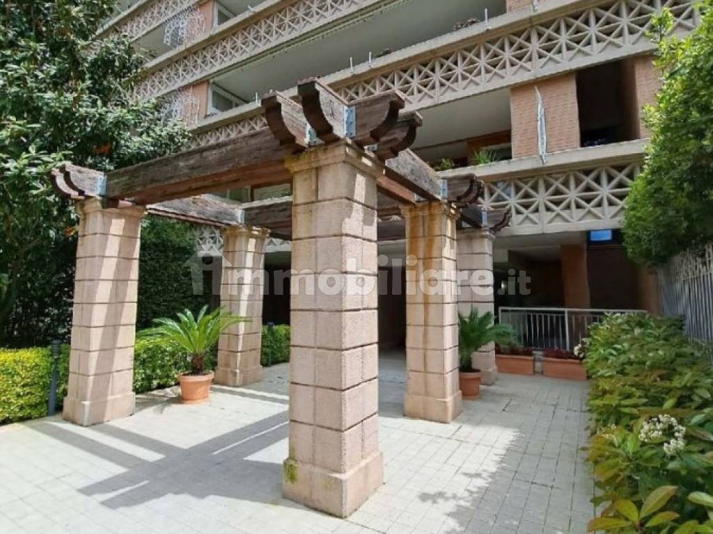 Asta per appartamento, via Flaminia, Due Ponti Roma, rif. 116368105 ...