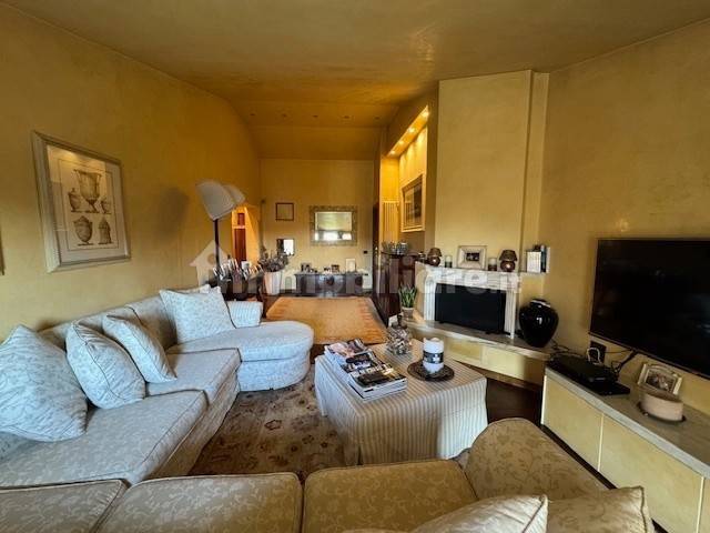 Vendita Appartamento in via Ronchi San Francesco di Paola 25. Brescia ...