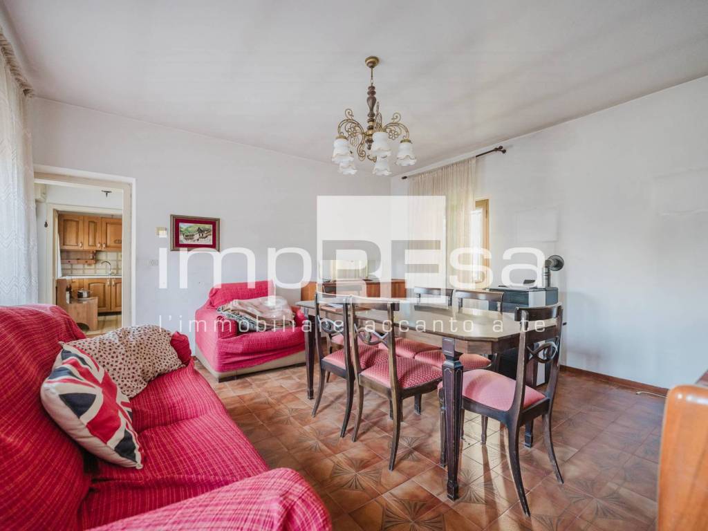 Sale Single-family detached house in via Mazzoco Aviano. Good condition ...