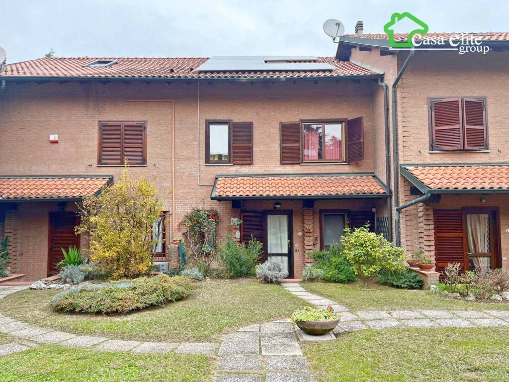 Vendita Villa a schiera in via Pietro Nenni 24 Vizzolo Predabissi ...
