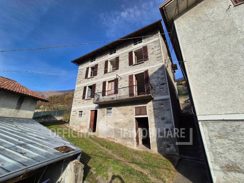 Vendita Terratetto unifamiliare in via Bugo Buglio in Monte. Da ...
