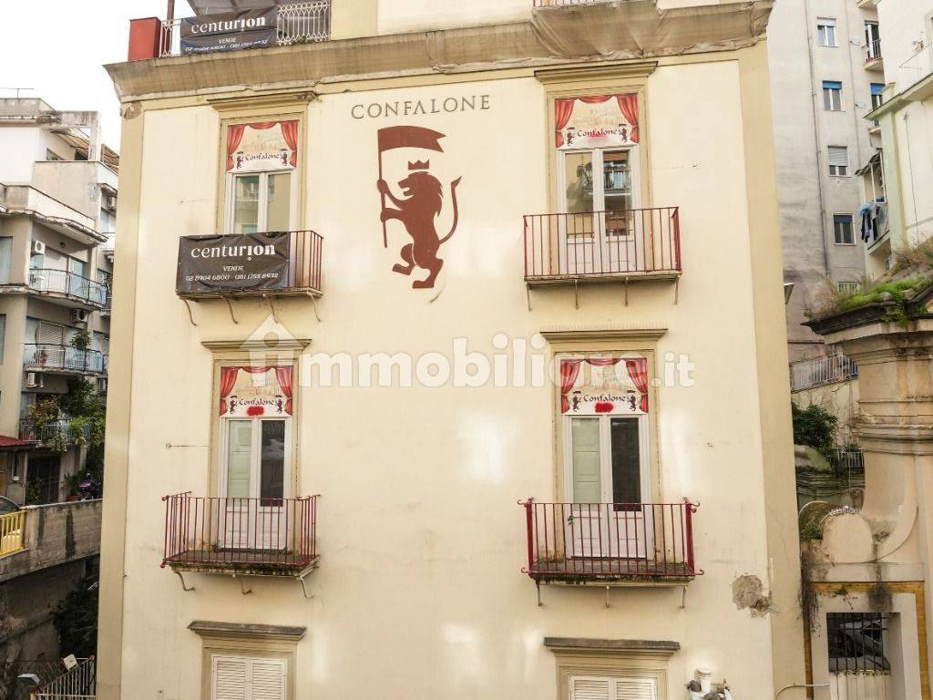 Palazzo - Edificio via Confalone 7, Napoli, Rif. 113572379 - Immobiliare.it