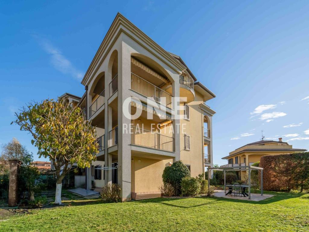 Vendita Appartamento Busnago. Trilocale in via Strada Vecchia 18C ...