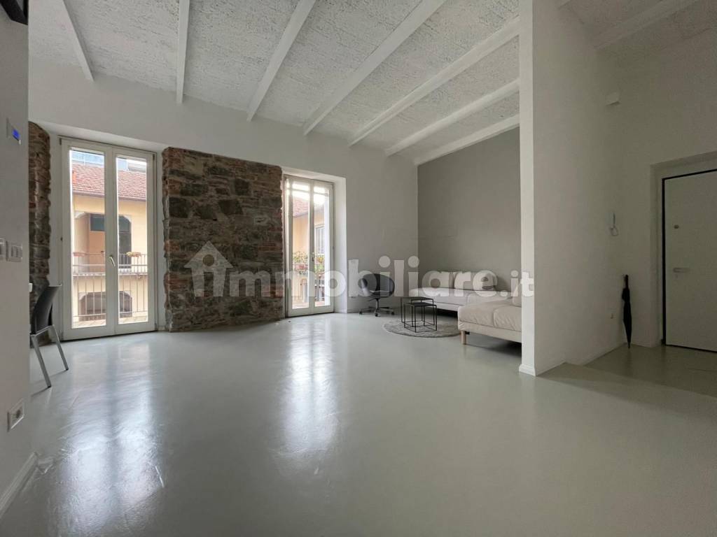 Affitto Appartamento Varese. Bilocale in via Carlo Carcano 14. Ottimo ...