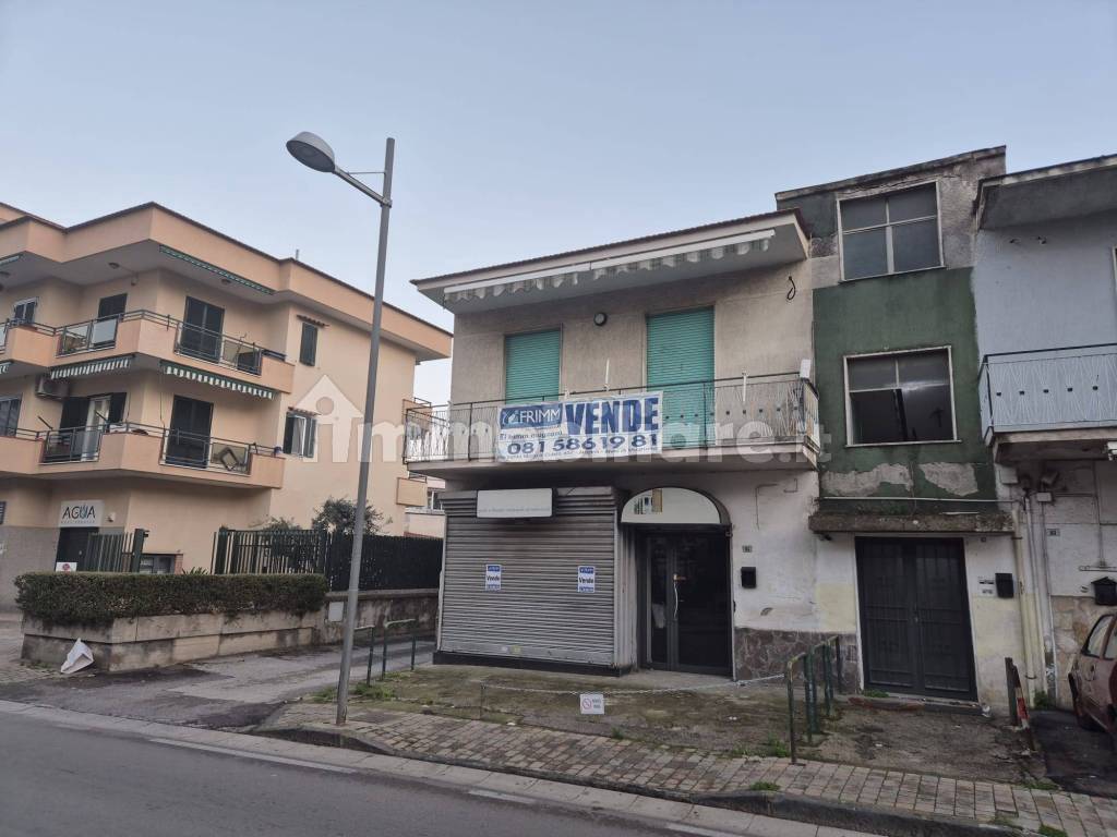 Palazzo - Edificio Strada Provinciale Mugnano-Melito 64, Mugnano di ...