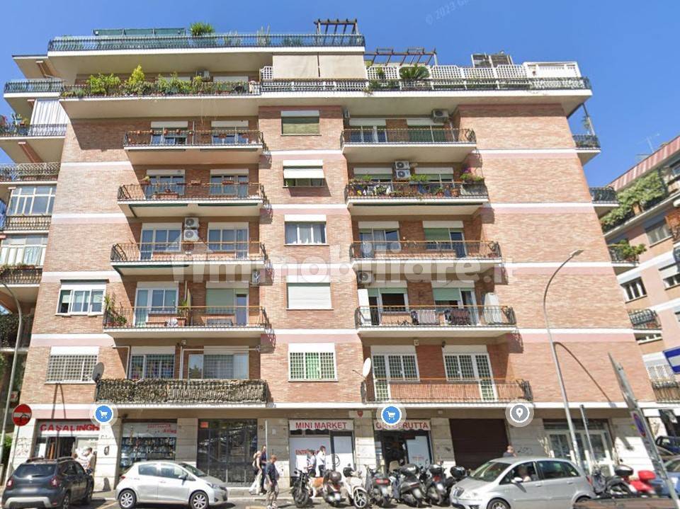 Vendita Appartamento Roma. Bilocale in via della Farnesina. Ottimo ...