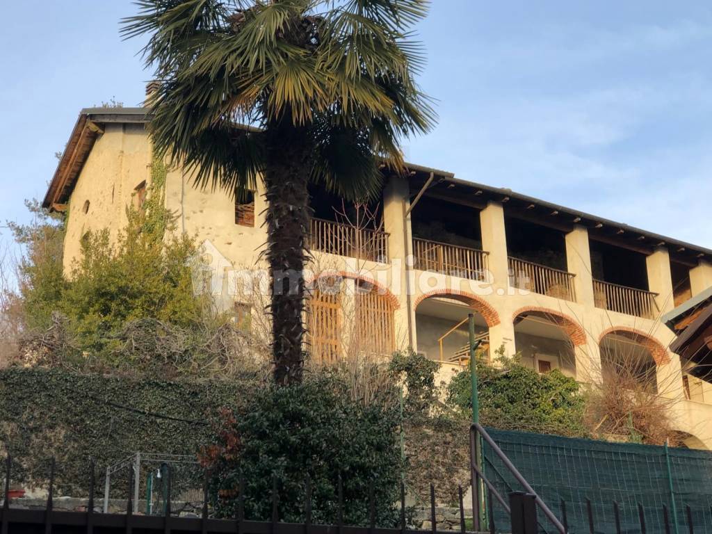 Vendita Terratetto unifamiliare in via Don Michele Manfredi 5 Val di ...