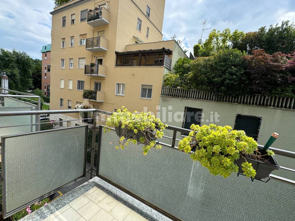 Vendita Appartamento Milano. Trilocale in via Piero Capponi. Ottimo ...