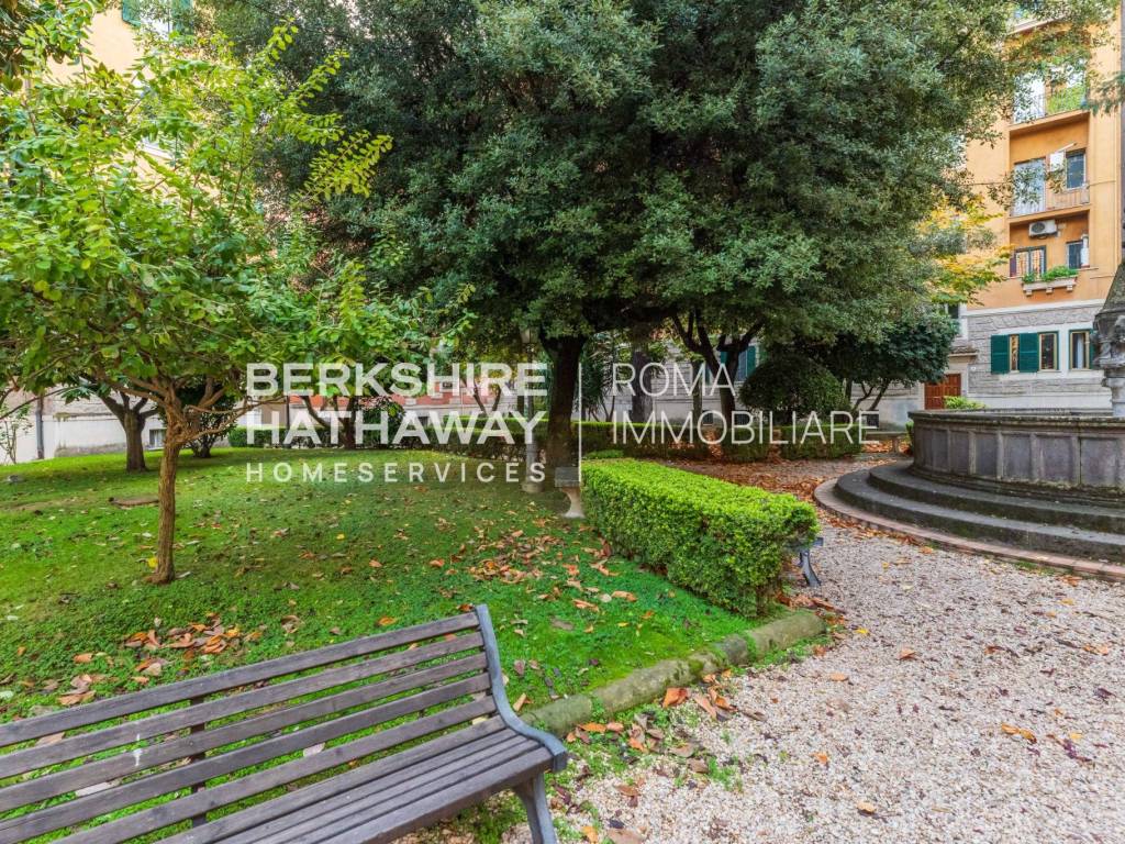 Vendita Appartamento Roma. Trilocale in piazza Tuscolo. Ottimo stato ...